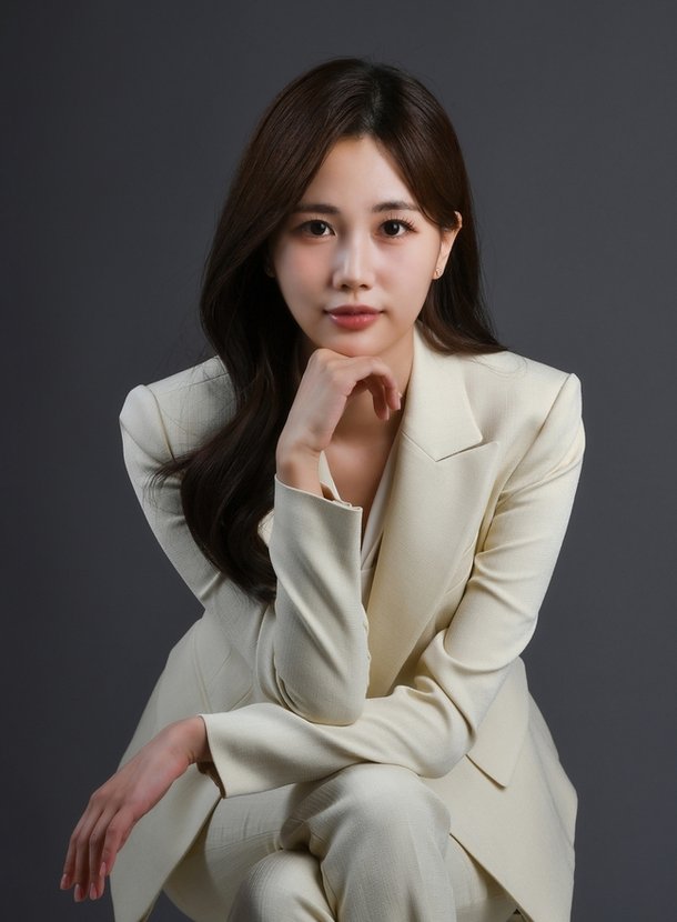 SBS '8뉴스' 김가현 앵커 "AI에게 일자리 안 뺏기려면 열심히가 답이죠"[EN:인터뷰] : 네이트 연예