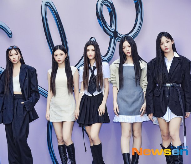 NJZ(뉴진스) 팬덤 버니즈 성명문에 음악단체 "원리원칙 이야기 하는 것" : 네이트 연예