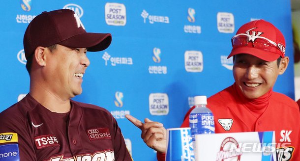 KBO, PO 3차전 잔여입장권 3700매 고척돔서 현장 판매 : 네이트 스포츠