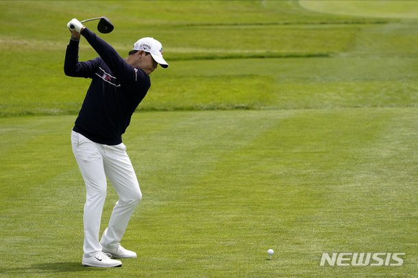 김시우, PGA챔피언십 3R 4타차 13위…우즈는 공동 59위 : 네이트 스포츠