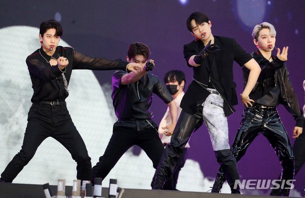 AB6IX, '감아' : 네이트 연예