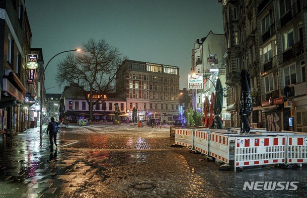 독일 12월 서비스업 PMI 48.7…"코로나 규제로 타격" : 네이트 뉴스