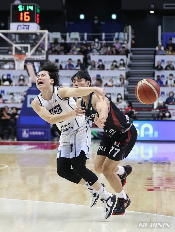 치열한 6강 PO경쟁, KT와 KCC : 네이트 스포츠