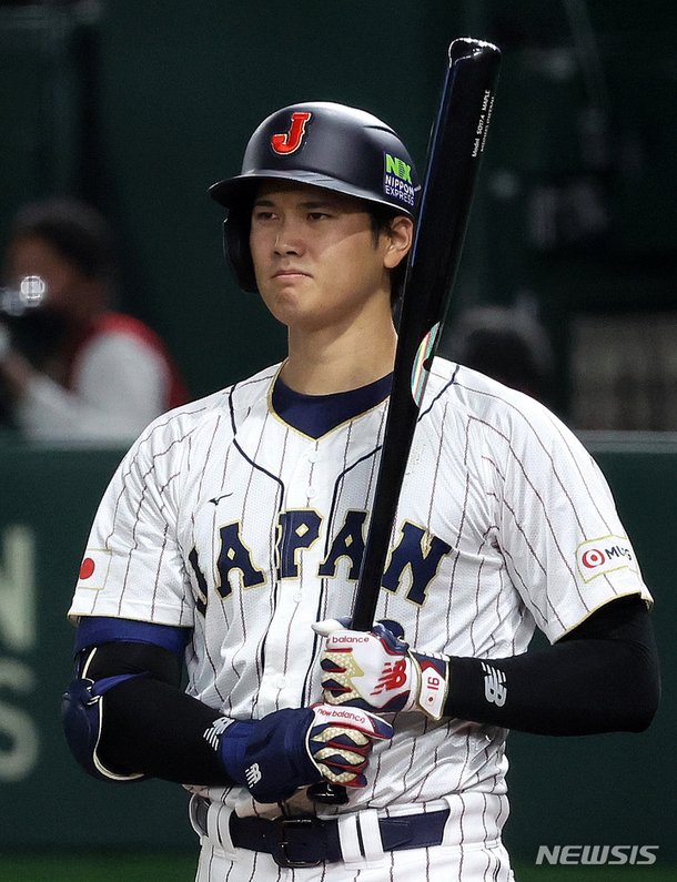 타석 오른 오타니 쇼헤이 : 네이트 스포츠