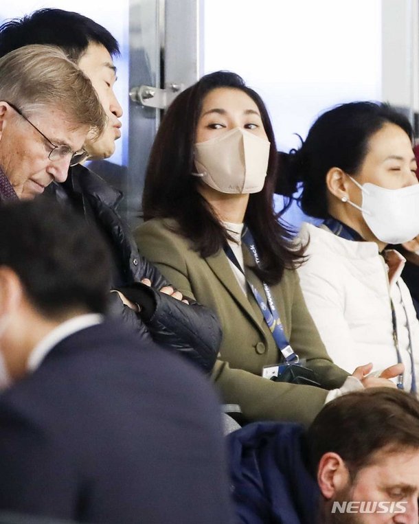 쇼트트랙 경기장 찾은 이서현 삼성복지재단 이사장 네이트 뉴스