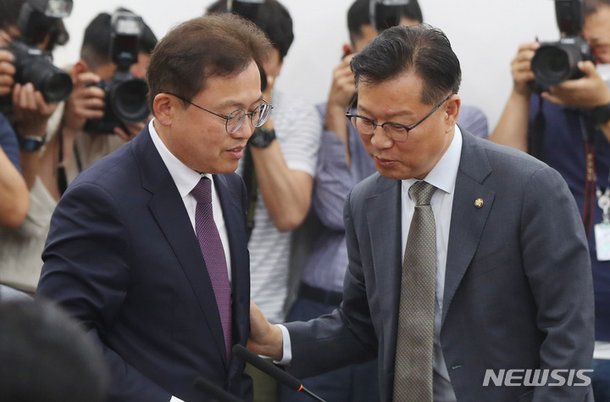 대화하는 윤리특위 여야 간사 : 네이트 뉴스