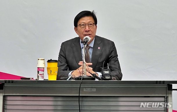 박형준 부산시장 "지난 1년, 수도권 일극체제 극복 첫 단추" : 네이트 뉴스