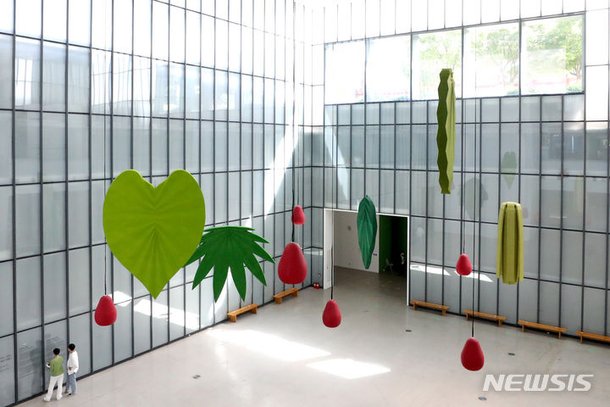 'MMCA 현대차 시리즈 2023: 정연두: 백년 여행기' 사운드 설치 신작 '상상곡' : 네이트 뉴스