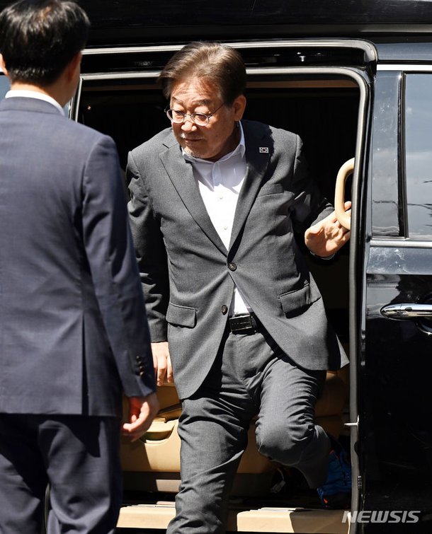 쌍방울 그룹 대북 송금 의혹 관련 검찰 재출석하는 이재명 대표 네이트 뉴스