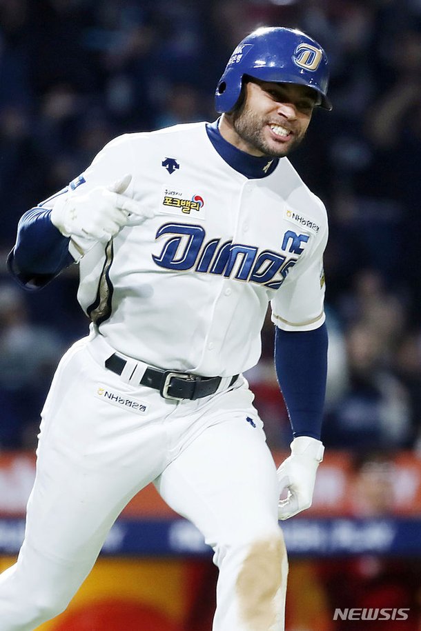 승리 부른 NC 마틴의 3점포…"PS서 좋은 모습 보여 다행"[준PO] : 네이트 스포츠
