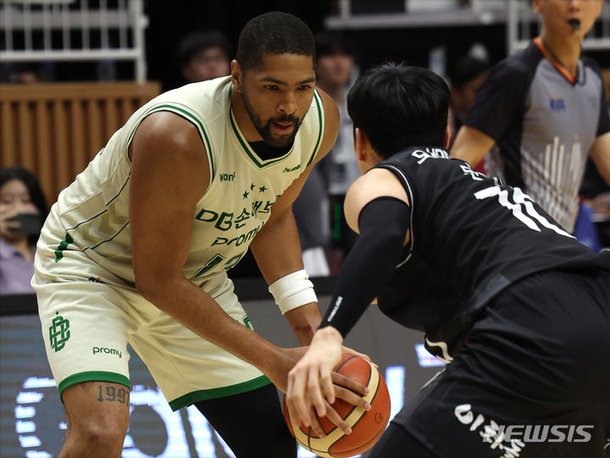 '1라운드 MVP' 로슨 27점…DB, KT 잡고 또 6연승(종합) : 네이트 스포츠