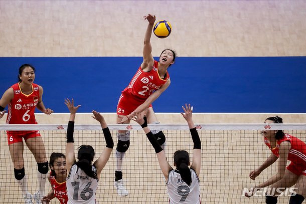 여자배구, 중국에 0-3 완패…VNL 28연패 수렁 : 네이트 스포츠
