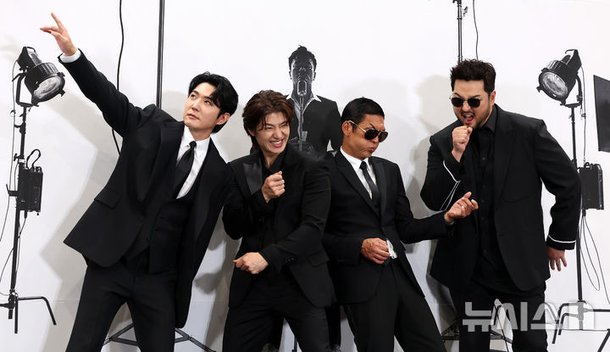 JYP 30주년 기념 공연 함께하는 god : 네이트 연예