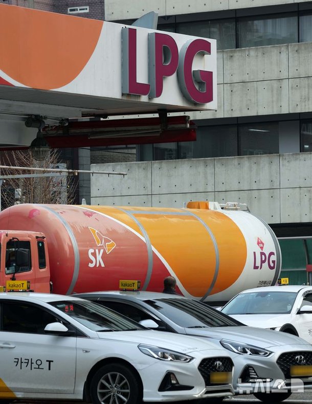 부탄 이어 프로판도 가격 오른다, E1·SK가스, 12월 LPG 공급가 인상 : 네이트 뉴스