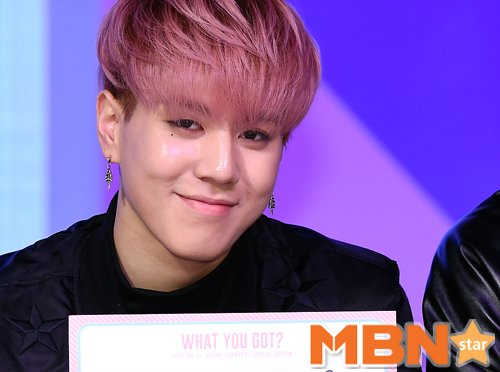 갓세븐 유겸, AOMG 이적설…JYP "재계약 다각도로 논의 중"(공식) : 네이트 연예