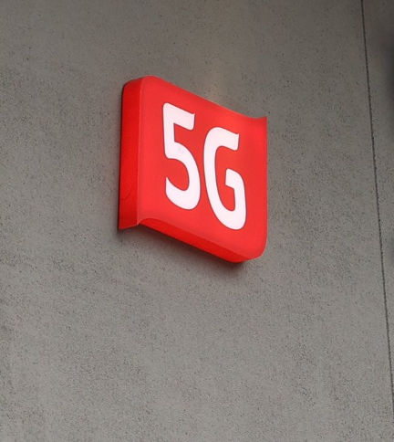 KT, 23일 5G 중간요금제 출시…30GB에 6만1천원 : 네이트 뉴스