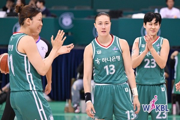 '8147득점' 김정은, WKBL의 '역사'가 됐다 : 네이트 뉴스