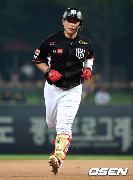 '기간+금액 공감' KT-박경수, FA 협상 끝 보인다 : 네이트 스포츠