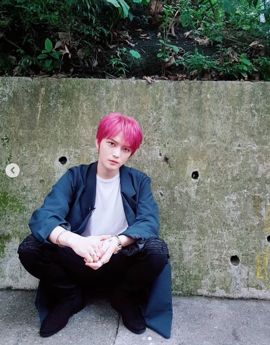 "퍼플헤어로 변신" 김재중 in 홍콩, 감출 수 없는 '아이돌DNA' [★SHOT!] : 네이트 연예