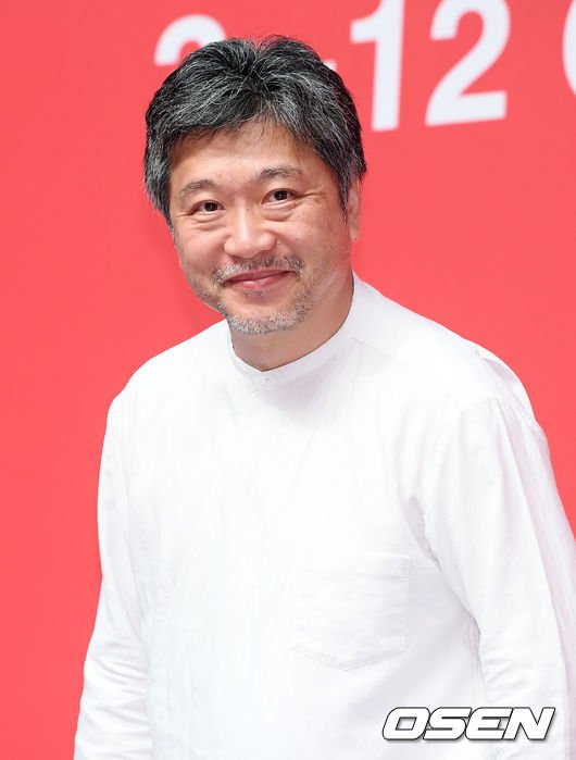 '거장' 고레에다 히로카즈 감독 밝힌 #다큐PD #수입0 #이창동 존경 (종합)[24th BIFF] : 네이트 연예