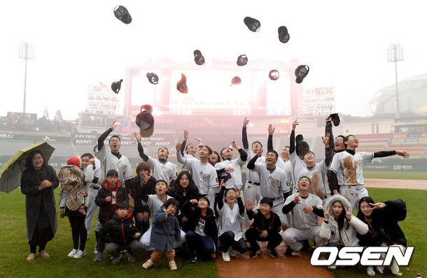 [O! STAR]KT 스타즈 초대 우승…성황리에 폐막 [KBO팬클럽야구] : 네이트 스포츠