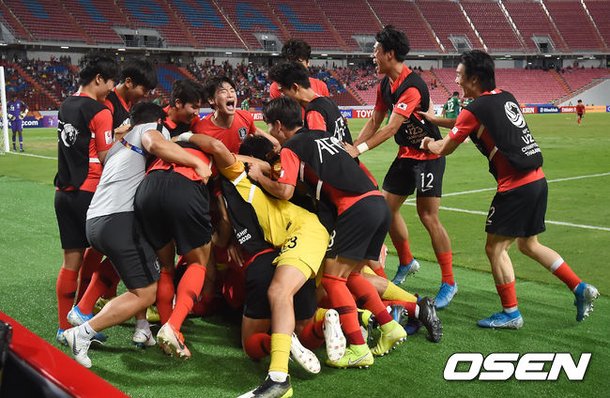 한국, AFC U-23 챔피언십 사상 첫 우승…정태욱 연장 극적 골 [오!쎈 방콕] : 네이트 스포츠