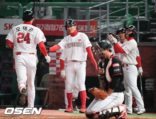 '정수민 무실점 첫 승&오태곤 4타점' SK, 갈 길 바쁜 KT 잡았다[인천 리뷰] : 네이트 스포츠