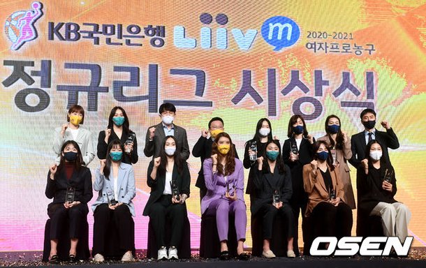 [사진]WKBL 20-21시즌 영광의 얼굴들 : 네이트 스포츠