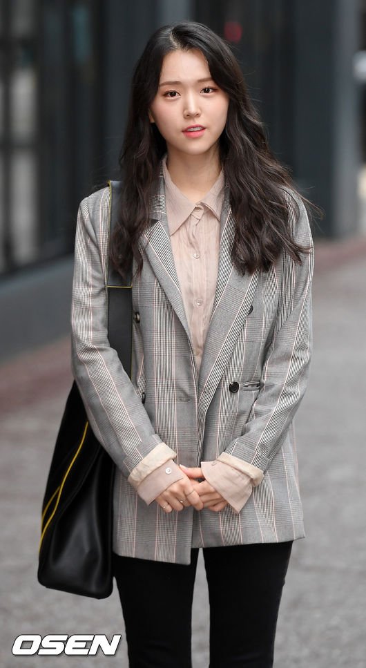 김지은 코로나19 확진, 출연작 '검은 태양' 이상無 "쾌유 기다려" (종합) [Oh!쎈 레터] : 네이트 연예