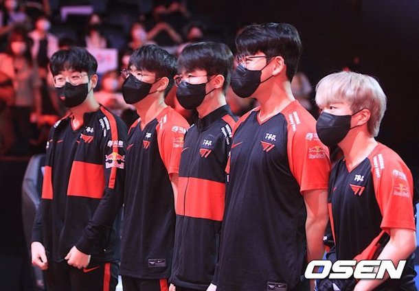 [lck] 페이커 첫 500승 T1 건재함 보여주며 젠지 2 1 제압 종합 네이트 스포츠