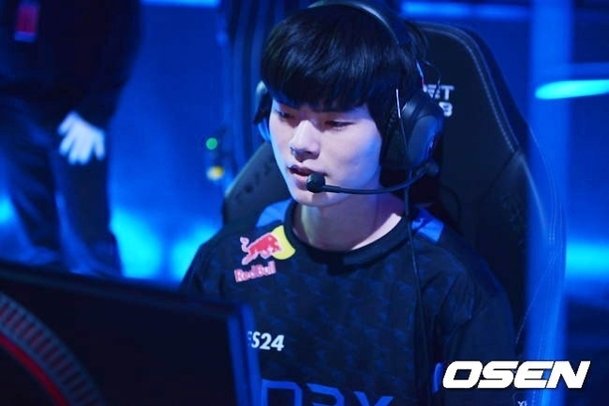 [롤드컵] 디알엑스, 中 RNG-LEC 매드와 플레이-인 격돌 : 네이트 스포츠