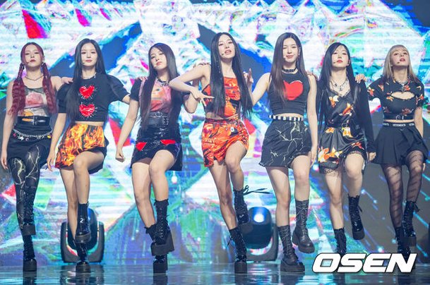 "이름명성에 걸맞게"…엔믹스(NMIXX), 걸그룹 명가 막내의 각오[Oh!쎈 현장] | 네이트 연예