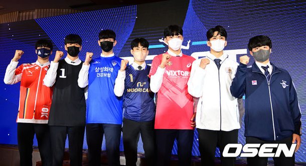 [사진]파이팅 외치는 2022-23 KOVO 신인 1라운드 선수들 : 네이트 스포츠