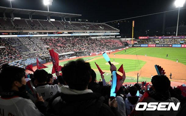 KT-키움 준PO 4차전 8464명 입장…2022 PS 최저 관중 [준PO4] : 네이트 스포츠