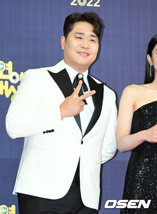 [사진]문세윤, '2022 KBS 연예대상 MC' : 네이트 뉴스