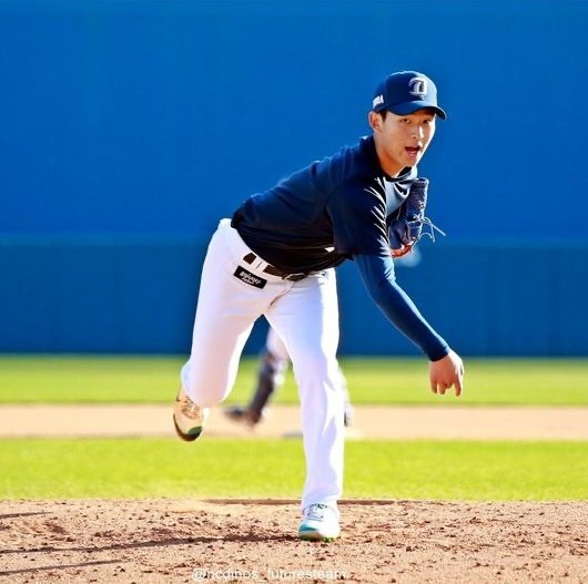 '154km' 우완 신인 투수 점찍었다…강인권 감독, "5선발 후보다" : 네이트 스포츠
