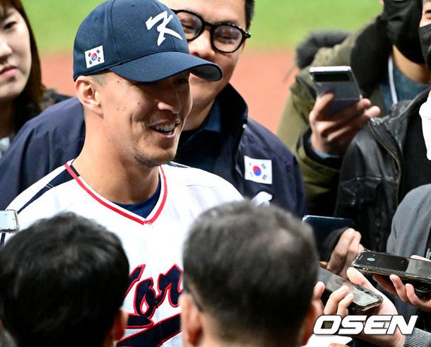 "한국팬들의 기대에 걸맞는 활약하고 싶다" ML 특급 내야수 에드먼, WBC 활약 다짐 [오!쎈 고척] : 네이트 스포츠