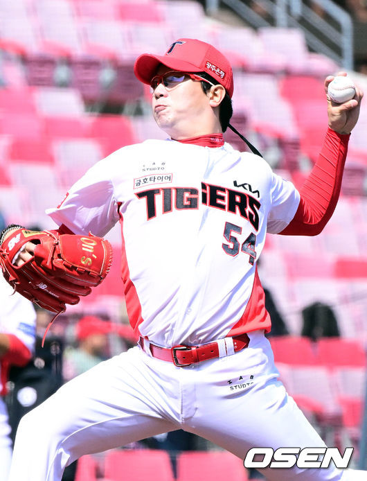 'WBC 시련' 씻어낸 에이스의 귀환, 11타자 1피안타 KKK 쾌투 '144km' [오!쎈 광주] : 네이트 스포츠