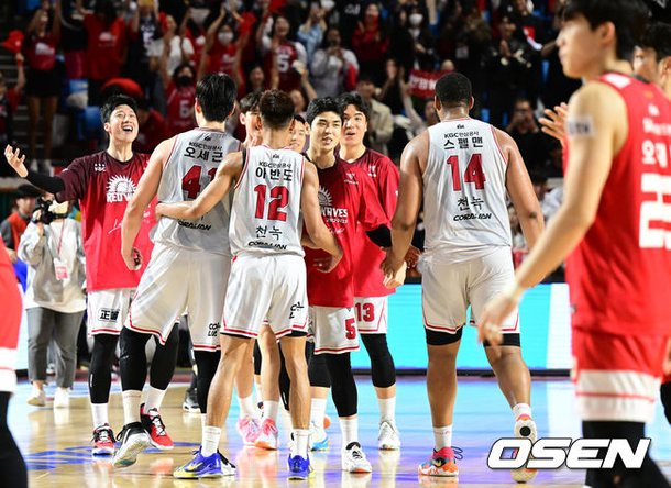 [사진]KGC, 시리즈 역전 : 네이트 스포츠