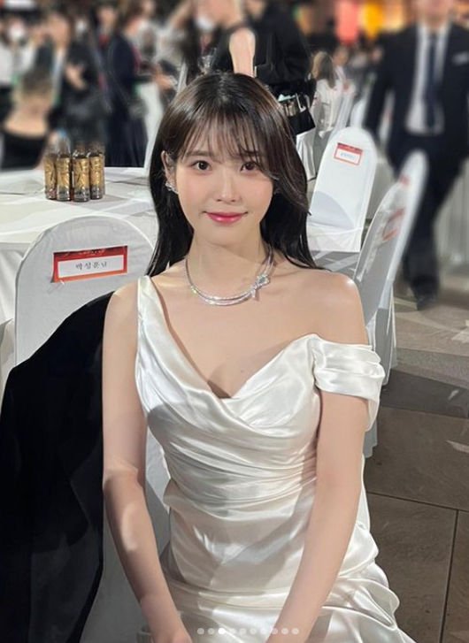 드림 개봉한 아이유 각막손상 어쩌나 눈이 너무 아파 Oh 쎈 이슈 네이트 연예