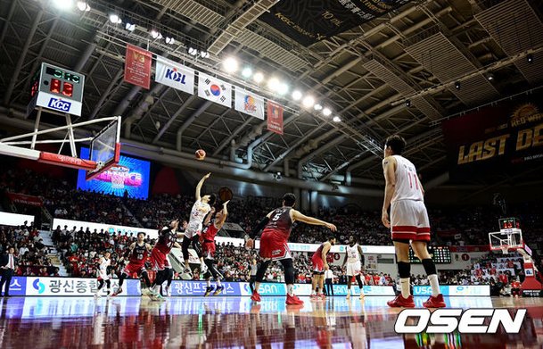[사진]KGC-SK,'치열한 6차전 경기' : 네이트 스포츠