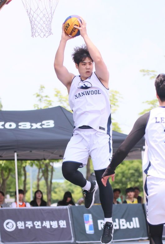 한울건설, KXO 3x3 서울투어 2라운드도 우승…대체 선수 정흥주 MVP : 네이트 스포츠