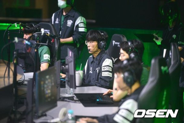 [LCK] OK저축은행, '데프트' 빠진 DK에 짜릿한 업셋…시즌 마수걸이 승(종합) : 네이트 스포츠