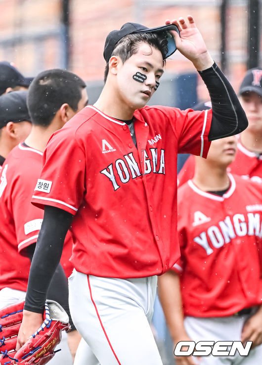 '155km+14K 쾅!' ML이냐 KBO냐…'탈고교급' 장현석, 한화가 데려갈수 있나 "8월 전에 거취 결정" : 네이트 스포츠