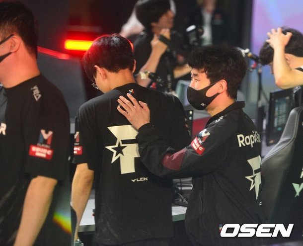 [LCK] KT, 천신만고 끝에 농심에 진땀승(종합) : 네이트 스포츠