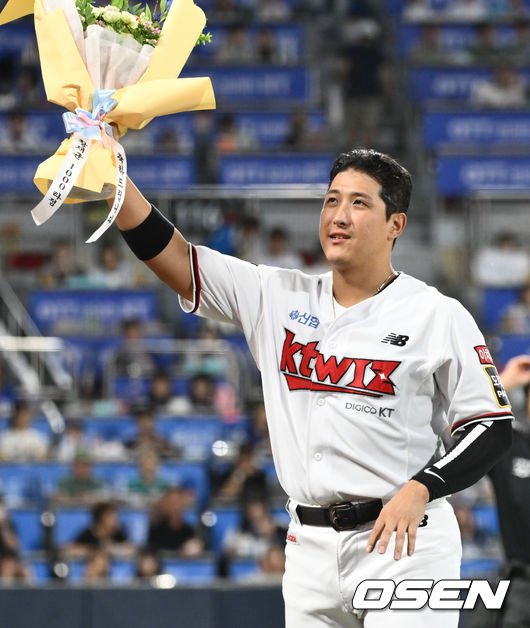 [사진]황재균, 'KBO 22번째 통산 1,000타점' : 네이트 스포츠