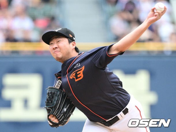 '151km' 왼손 불펜, '나도 LG 킬러다'…8경기 2승 2홀드 ERA '0' 위력투 : 네이트 스포츠