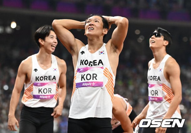 '37년 만의 메달' 400m 계주 '맏형' 김국영, "국가대표로 16년…스타디움에 태극기 휘날린 건 처음입니다" [오!쎈 인터뷰] : 네이트 스포츠