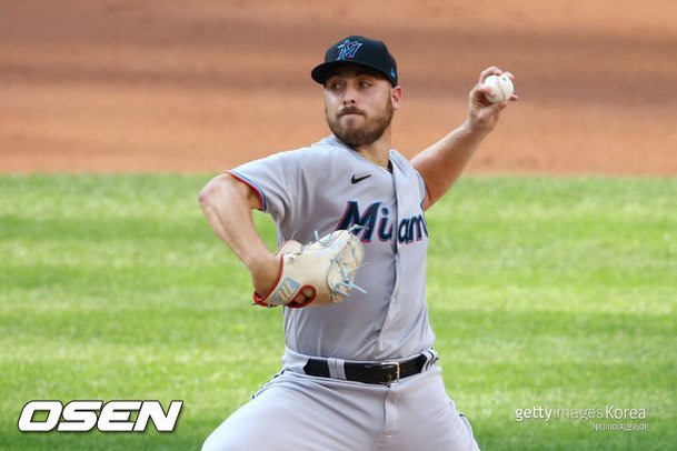 20승 MVP 후임자 찾았다…NC, 85만 달러에 '152km 좌완' 카스타노 영입 [공식발표] : 네이트 스포츠