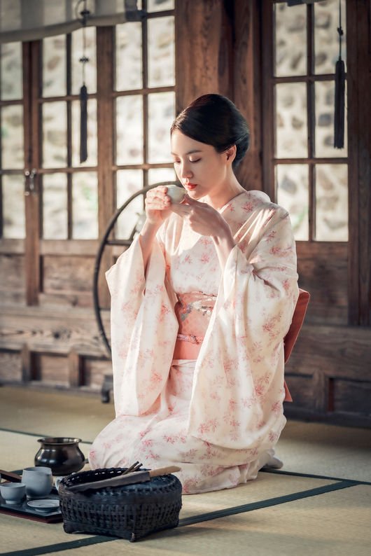 '경성크리처' 수현, 日 마에다 완벽 변신 "많은 노력 기울인 작품" [공식] : 네이트 연예